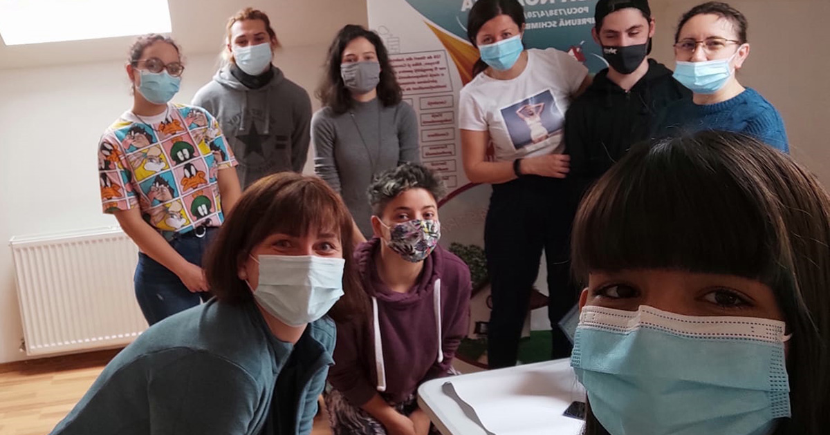 Voluntar @ UniTBv | Casa noastră